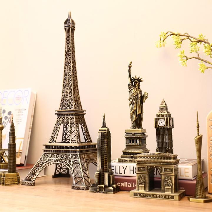 Buy Showpieces online for Home Decor and Offices - FunkyDecors